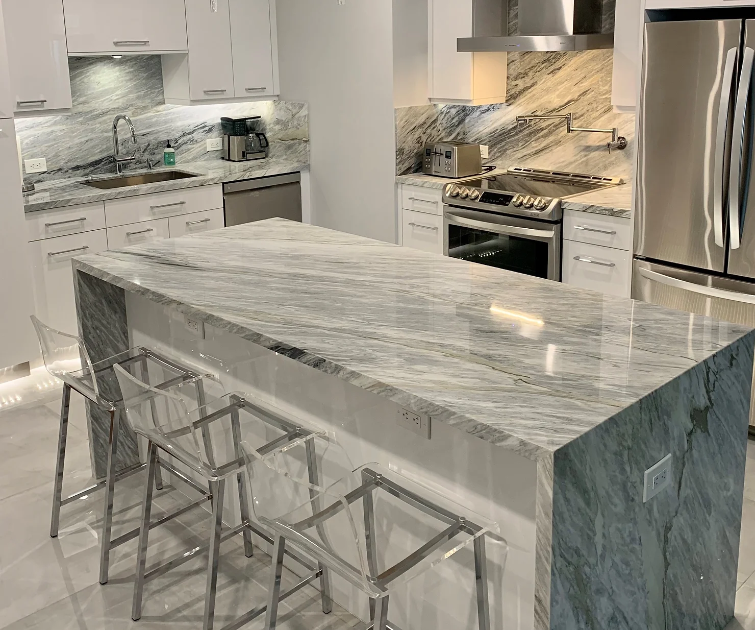The Marvel of Quartzite Countertops: More Than Just a Pretty Face ...